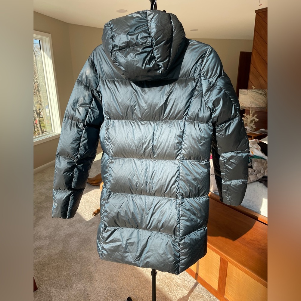Eddie Bauer Luna Peak Down Parka Peacock Gem